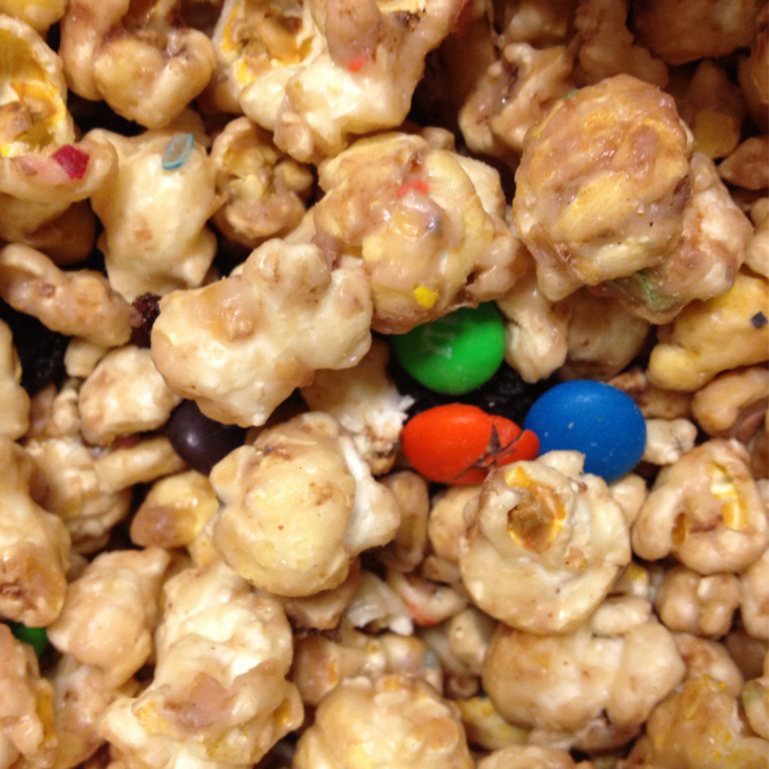 Avalanche FAVOR | POParazzi's Popcorn